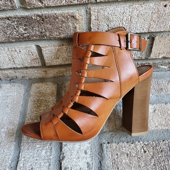 BAMBOO | Shoes | Bamboo Brand Peeptoe Heels With Cutouts Sz 8 | Poshmark